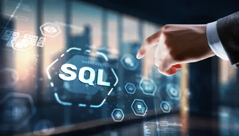 Sqlインジェクションとは？攻撃の種類や防ぐ方法を分かりやすく解説！被害事例の紹介も